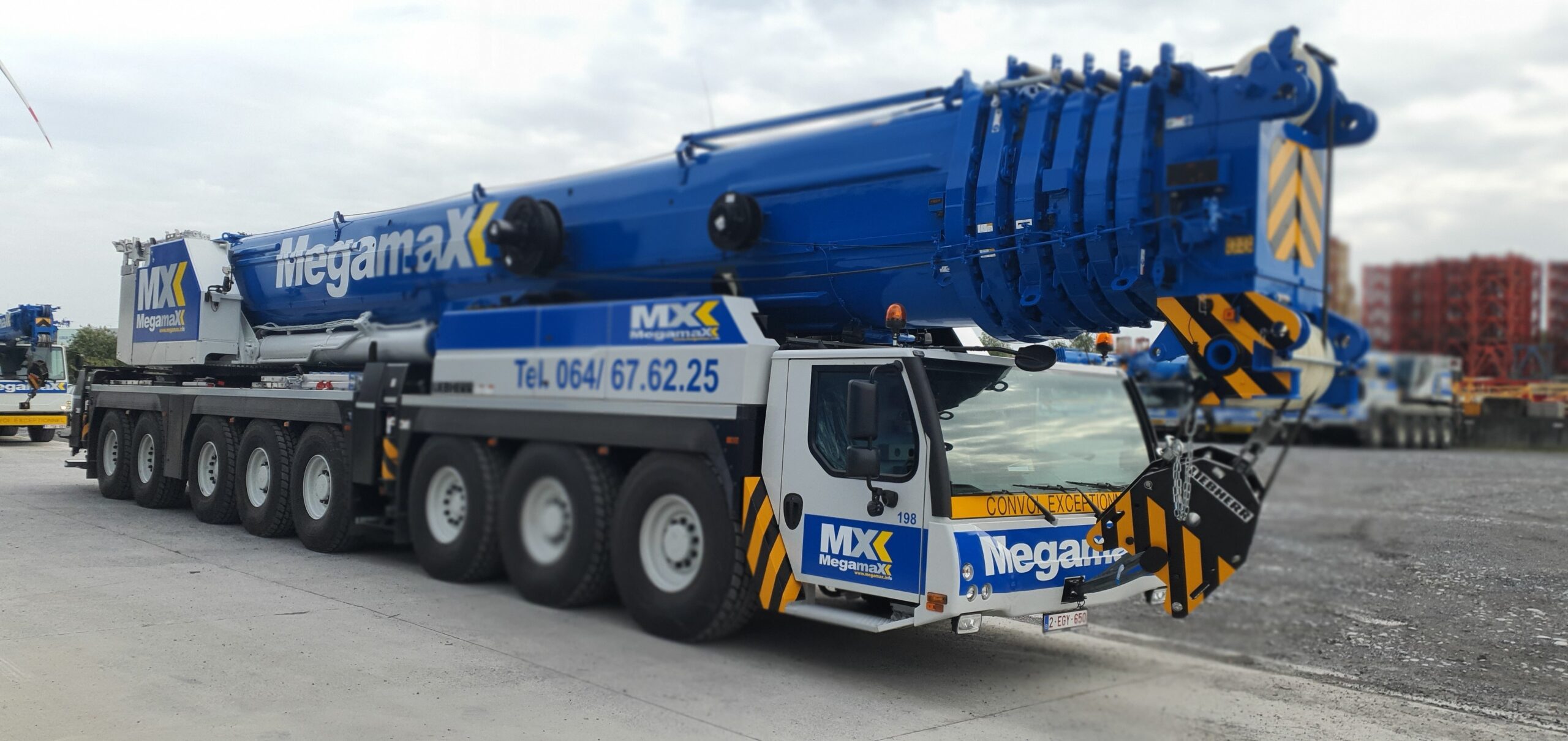 Une nouvelle grue de 450T chez Megamax - Megamax